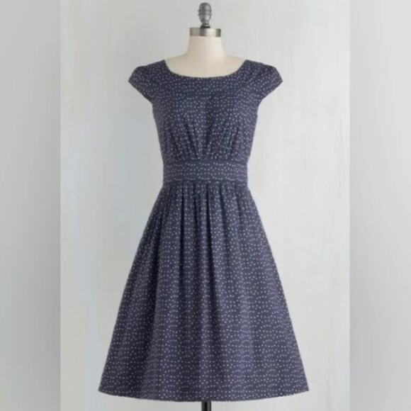 Emily And Fin | Dresses | Emily And Fin Modcloth Day After Day Dress ...